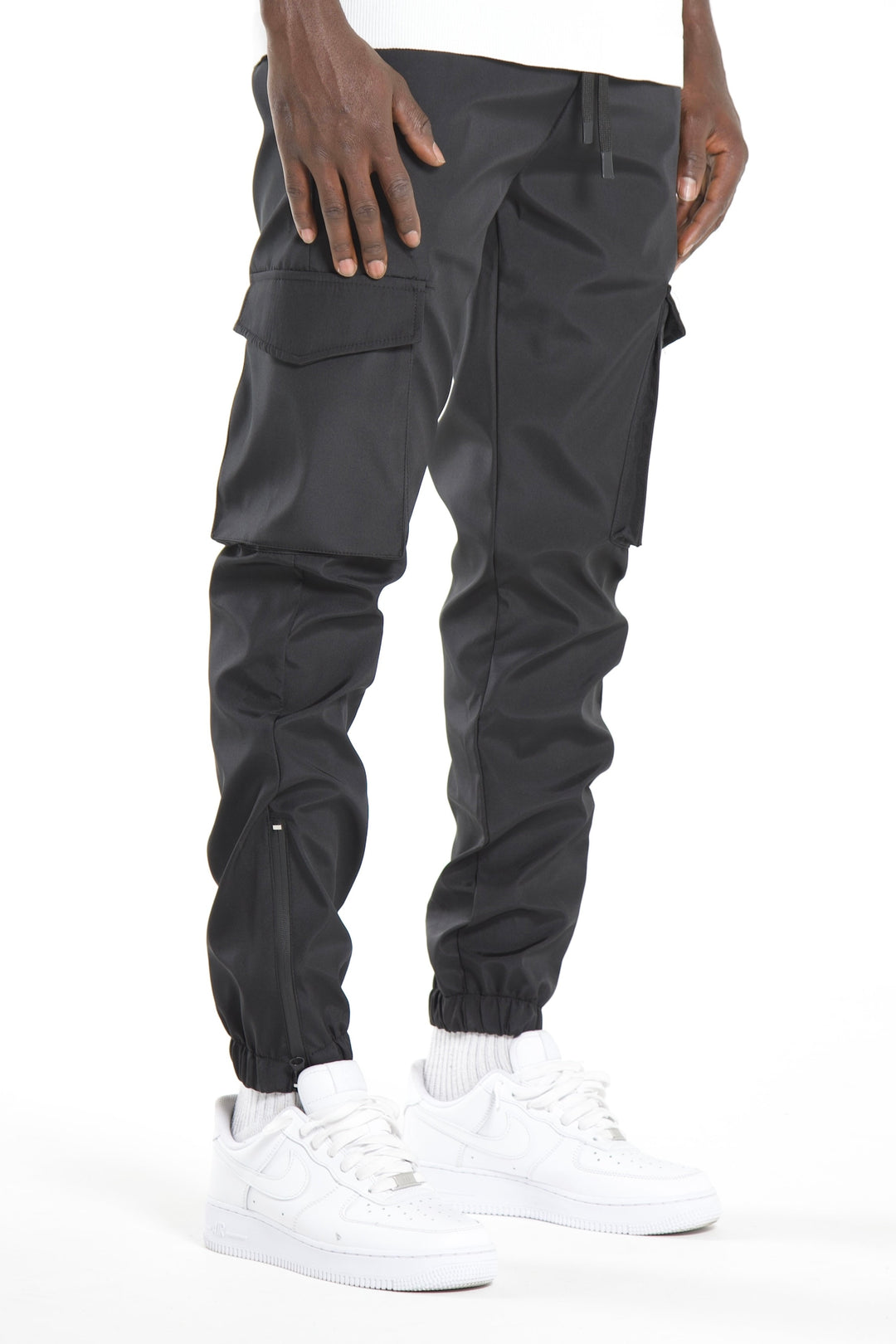 Tech Cargo Broek in het zwart | Streetwear - Blue Lobstr